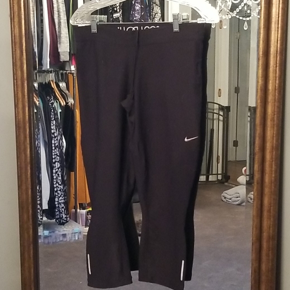 Nike | Pants & Jumpsuits | Nwt Nike Dri Fit Running Capri Large | Poshmark